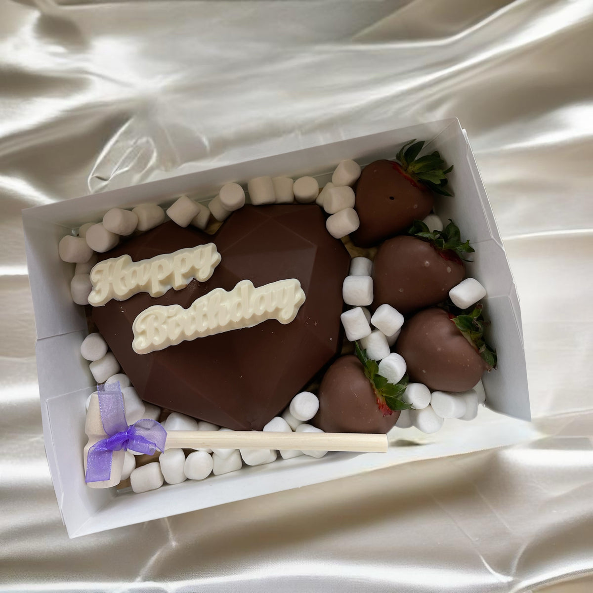 BIRTHDAY BREAKABLE CHOCOLATE HEART – Gourmet Gift 4U